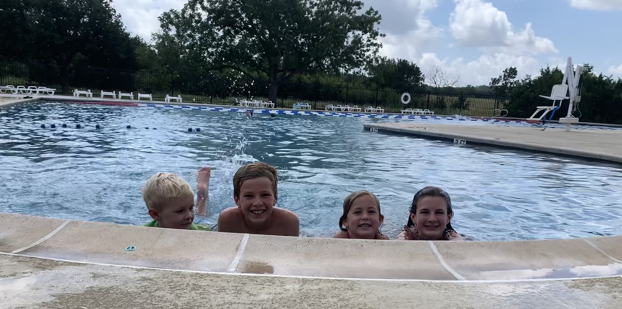 Best Public Swimming Pools and Splash Pads for Families – Dripping with ...